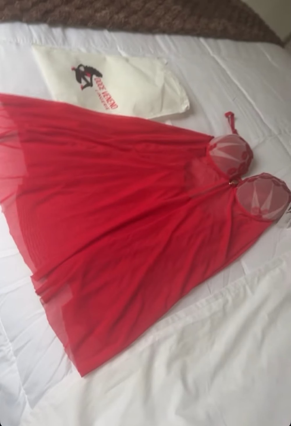 Gretchen revela lingerie que vai usar com o marido para celebrar o Dia ...