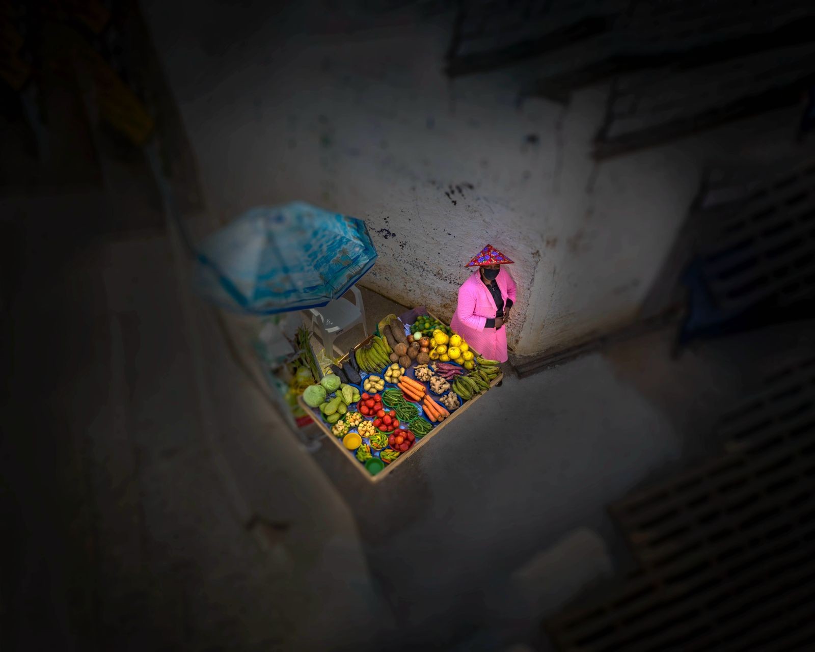 Livro traz memórias do fotógrafo Claudio Edinger; veja imagens