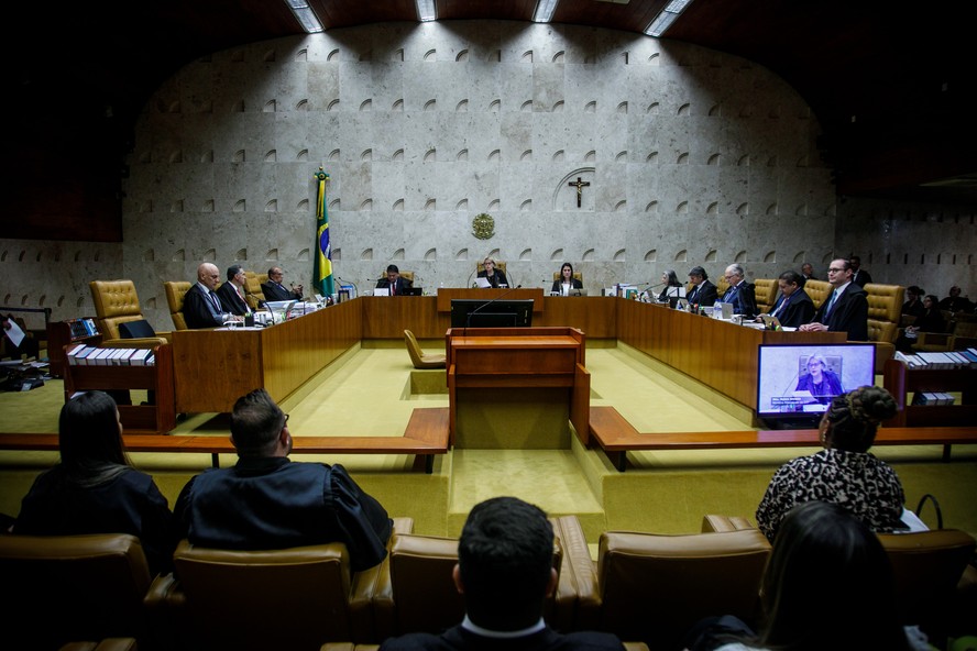 8 De Janeiro Stf Condena Terceiro Réu A Pena De 17 Anos De Prisão