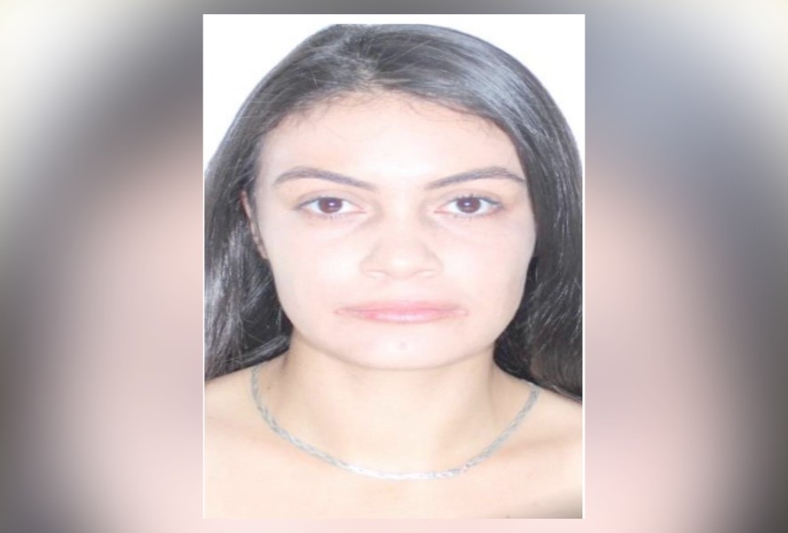 Suspeita de estelionato é presa em agência bancária em Duque de Caxias