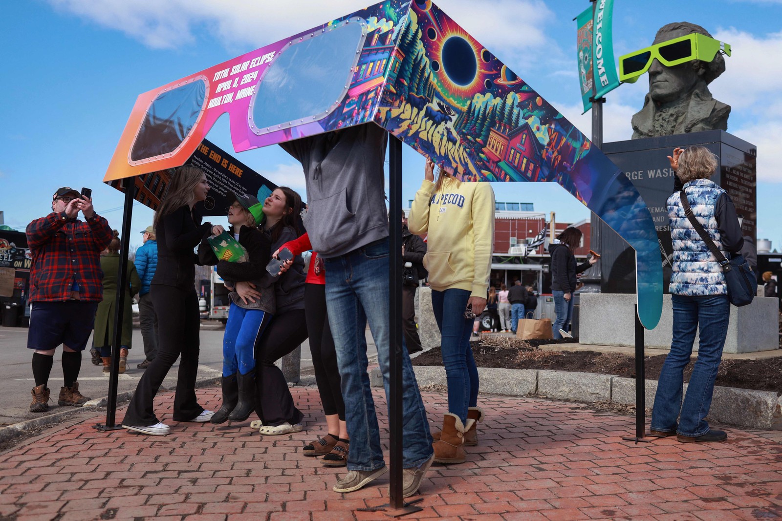 Eclipse solar pôs fim a uma guerra na Grécia Antiga e abalou os deuses ...