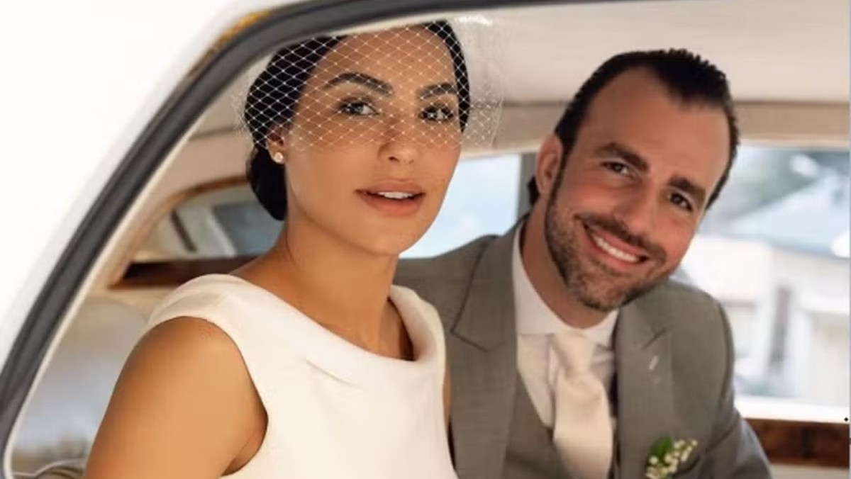 Foto de Lucas Bove com ex-Jovem Pan teria causado briga com ...