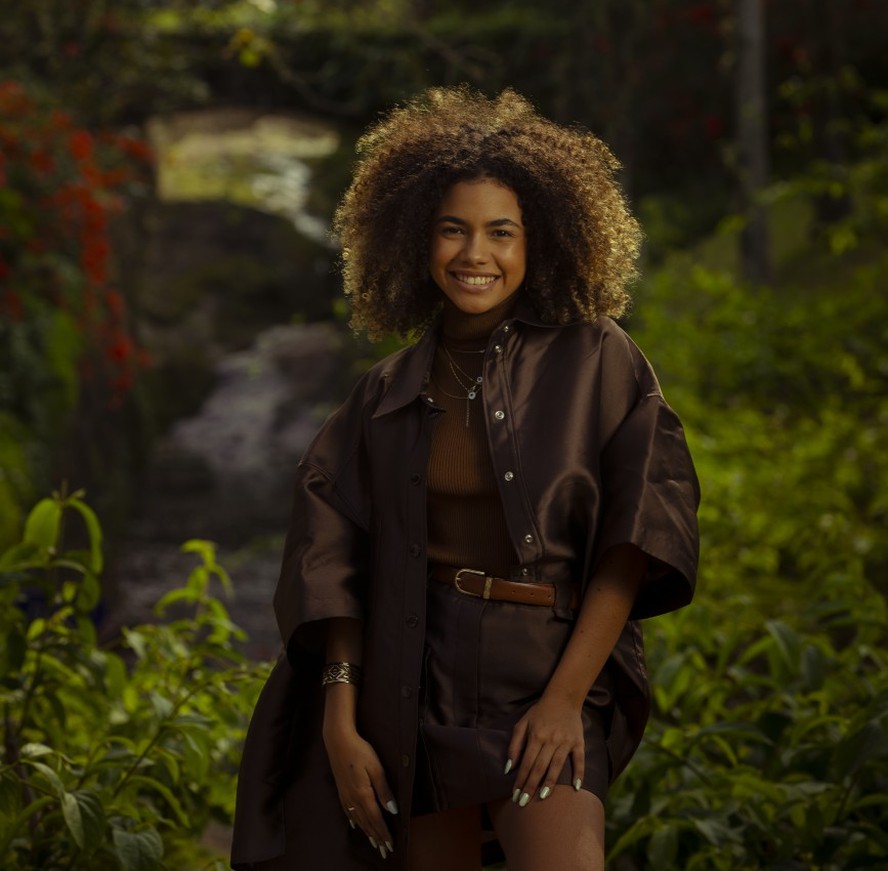 Conheça Alana Cabral, uma das protagonistas de 'Três Graças', novela ...