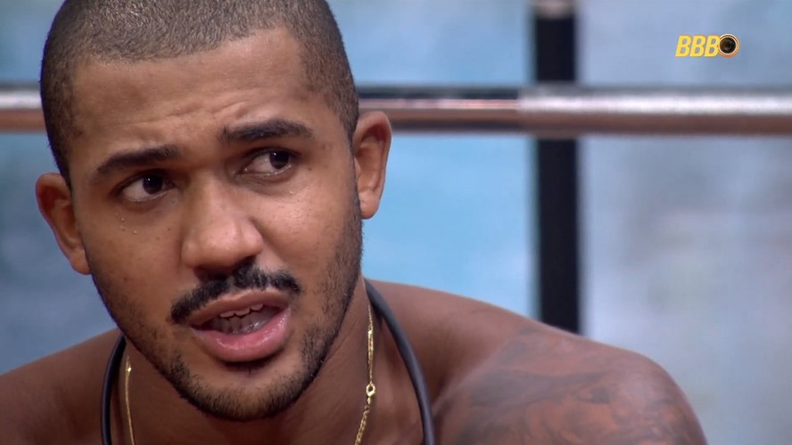 Com coleção de polêmicas no BBB 26, Matheus inspira disputa acirrada no ...