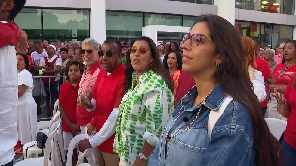 Dia de São Jorge: Veja artistas que são devotos do Santo Guerreiro