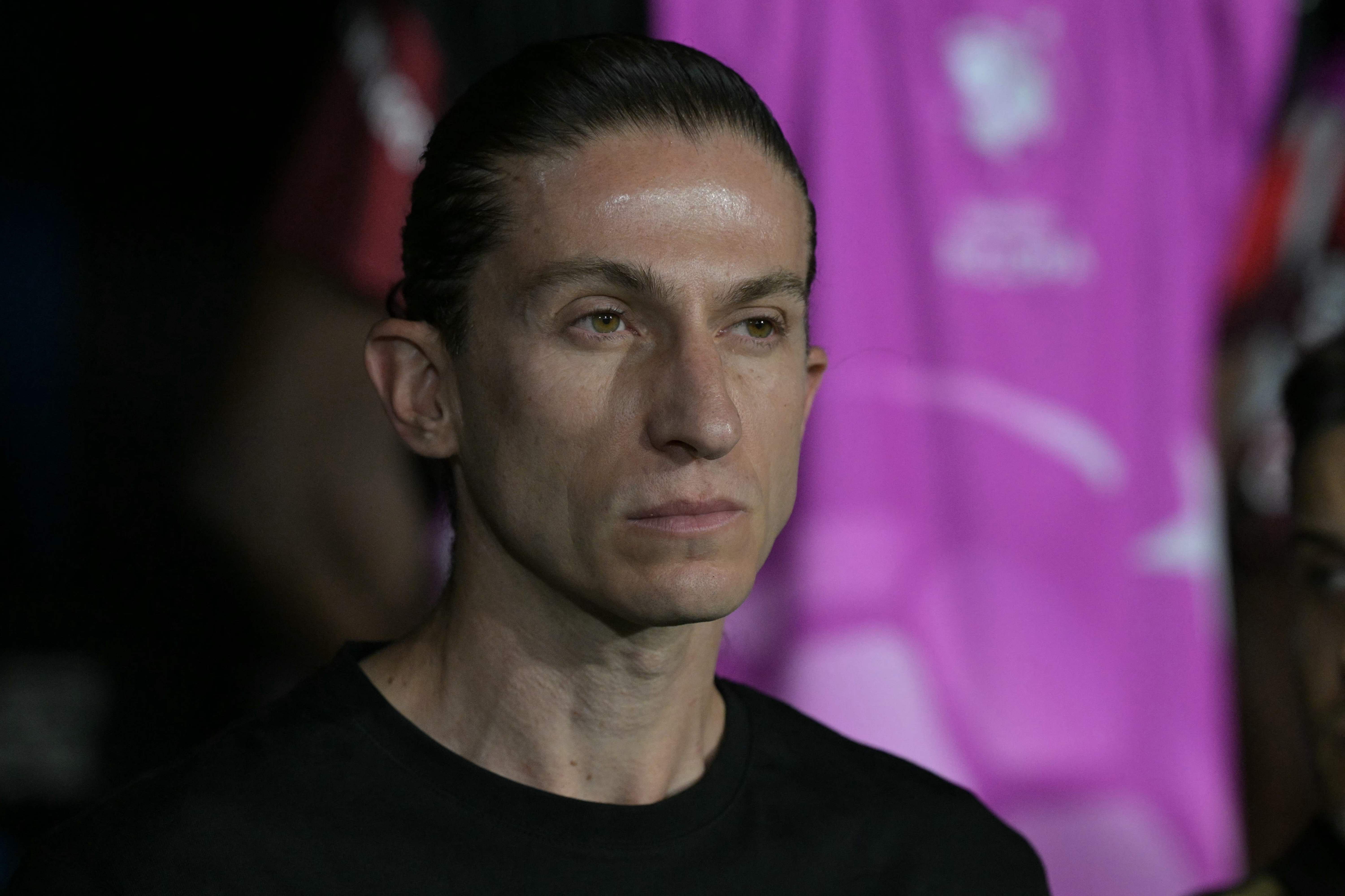 Danilo, Ayrton Lucas, Evertton Araújo: Filipe Luís promove diversas ...