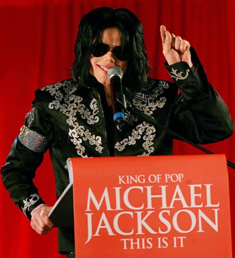 Michael Jackson: A morte trágica do maior astro da música pop