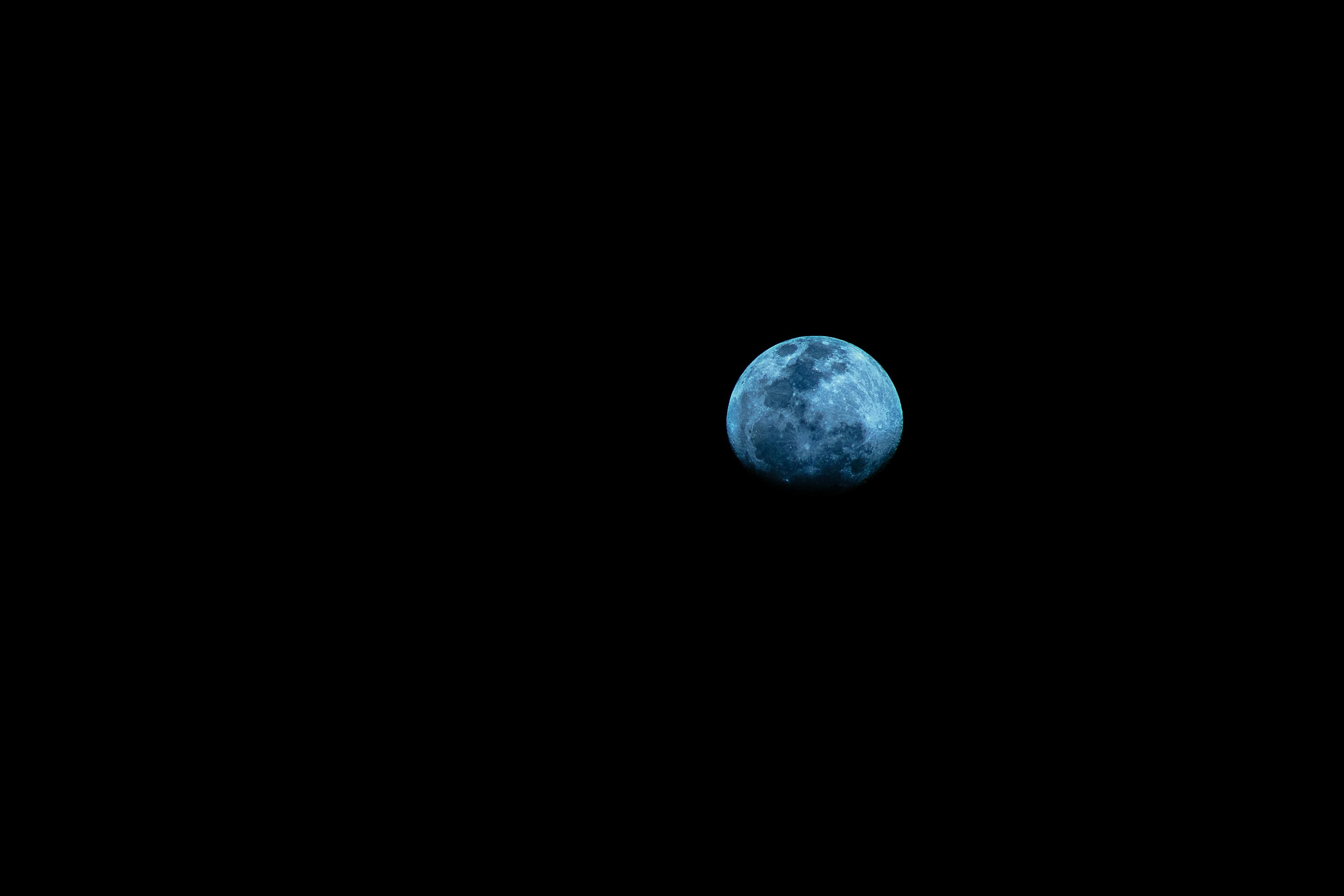 Lua Azul poderá ser vista no fim de maio, mas fenômeno não deixará ...