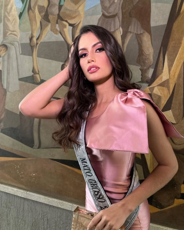 Favorita ao miss Brasil e plástica com ex-BBB: quem é Calita Franciele ...