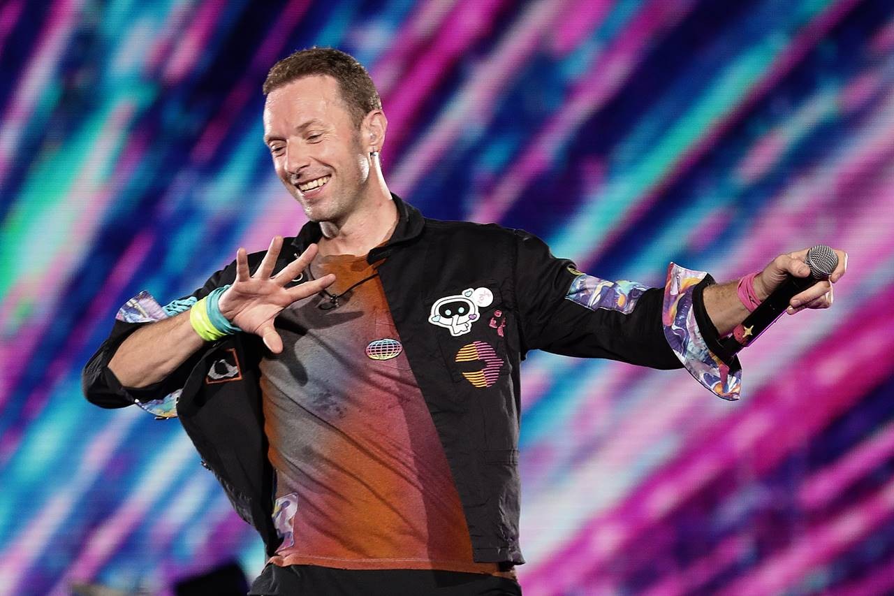 Após flagra de traição em show do Coldplay, CEO é afastado de cargo em ...