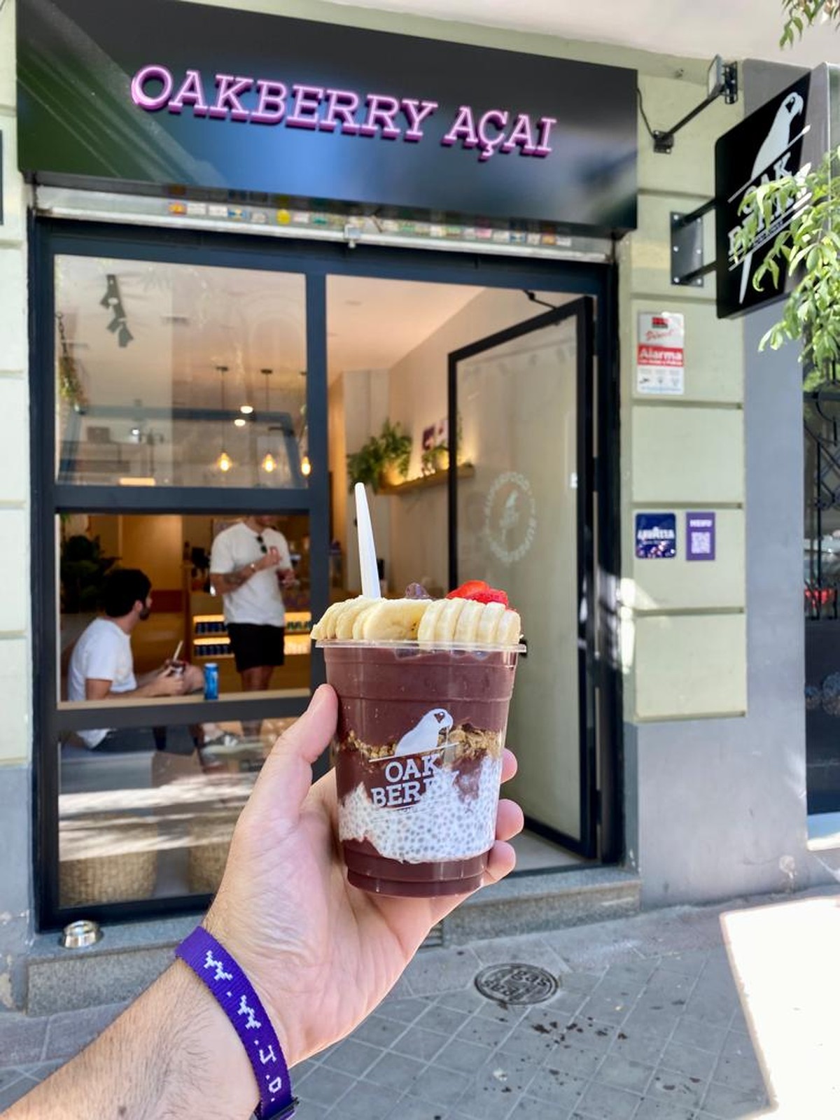 Oakberry avança na Europa