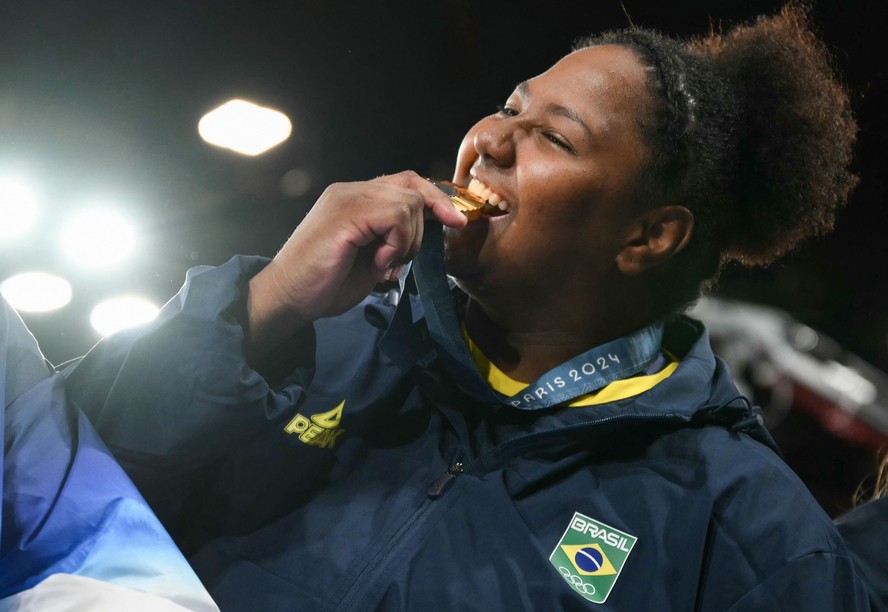 Após ouro na Olimpíada, Bia Souza vê número de seguidores aumentar 19.000%