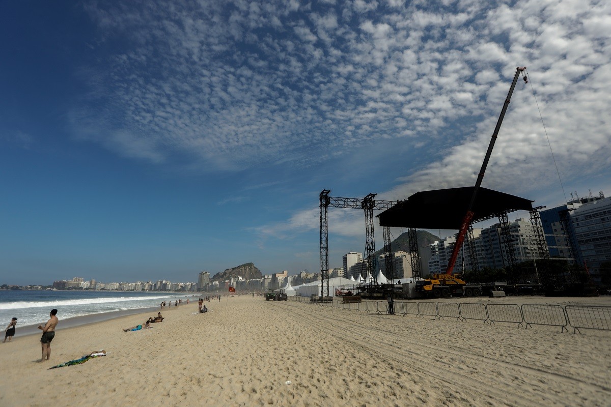 Lady Gaga no Rio: Galeão e Rodoviária Novo Rio devem receber mais de ...