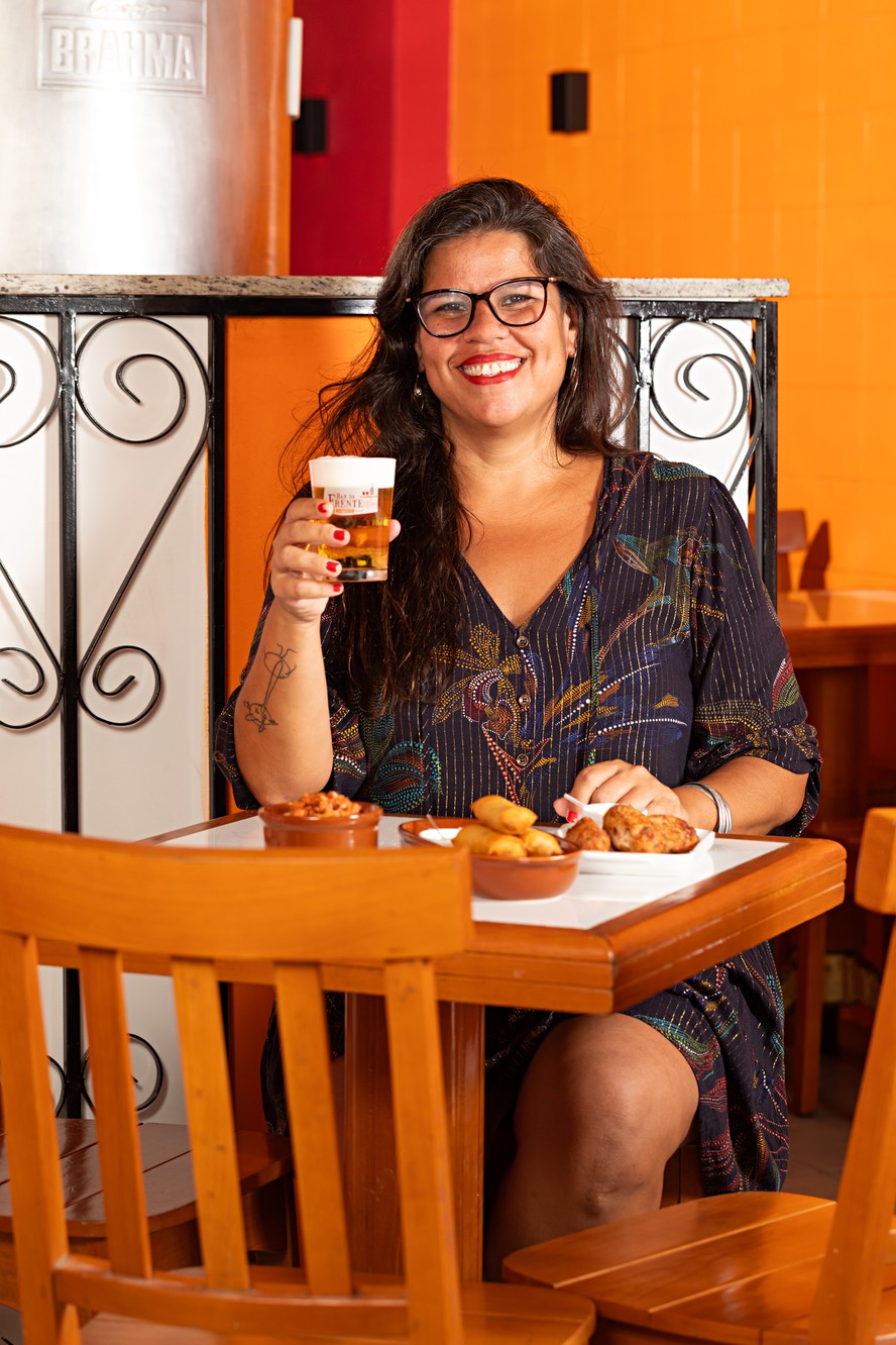 Após 15 anos de sucesso, Bar da Frente abre sua primeira filial, em ...