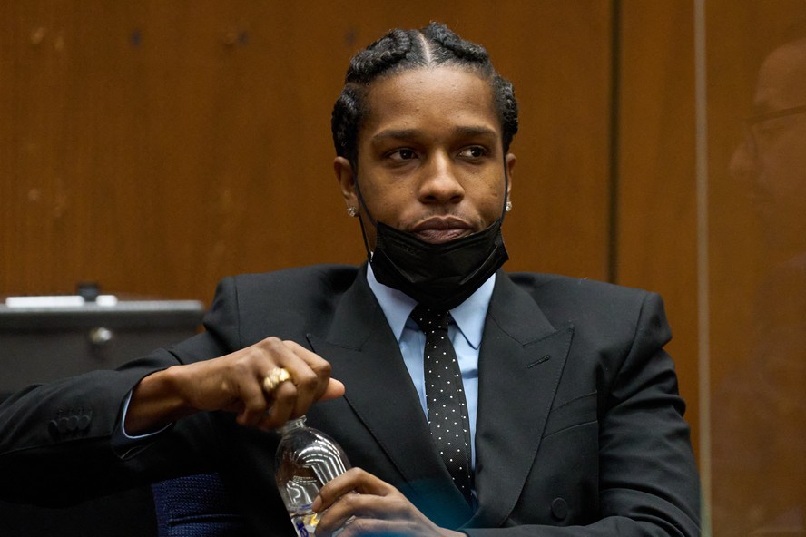 Rapper A$AP Rocky, marido de Rihanna, se declara inocente em julgamento ...
